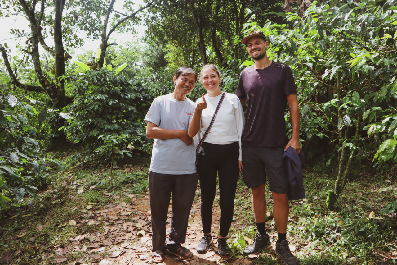 Vietnam - Travel with footprints